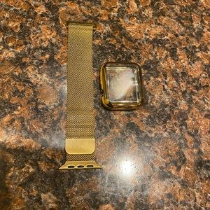 Accessories | New Gold Tone Iwatch Magnetic Band And Cover Size 4244 ...